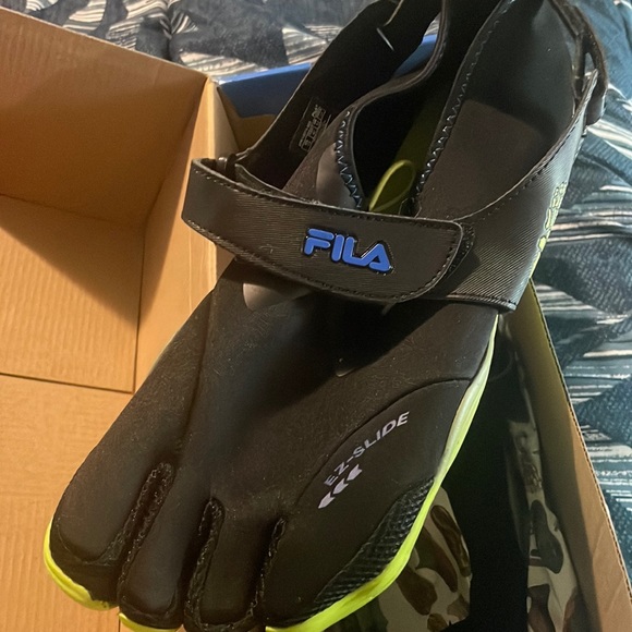 Fila | Shoes | Fila Skeletoes | Poshmark